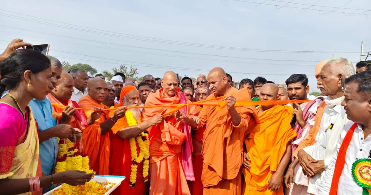 dr. shivananda bharti mr. who walks as he speaks