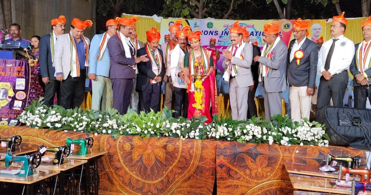 the social work of the lions club is commendable