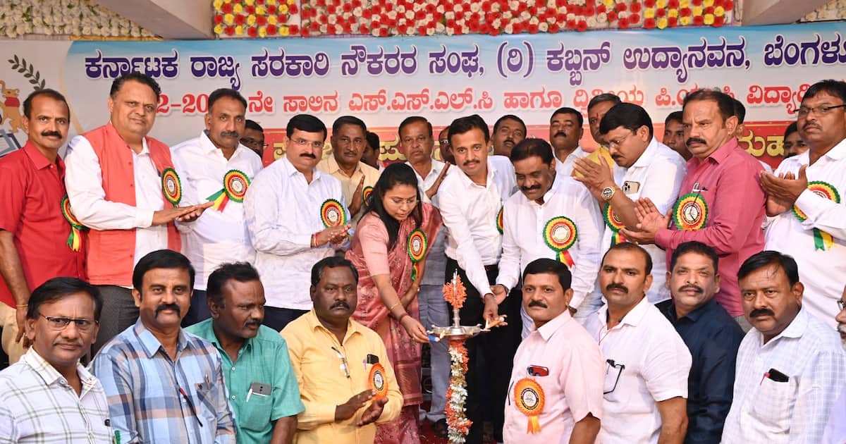 unlimited achievement is possible with constant effort shadakshari