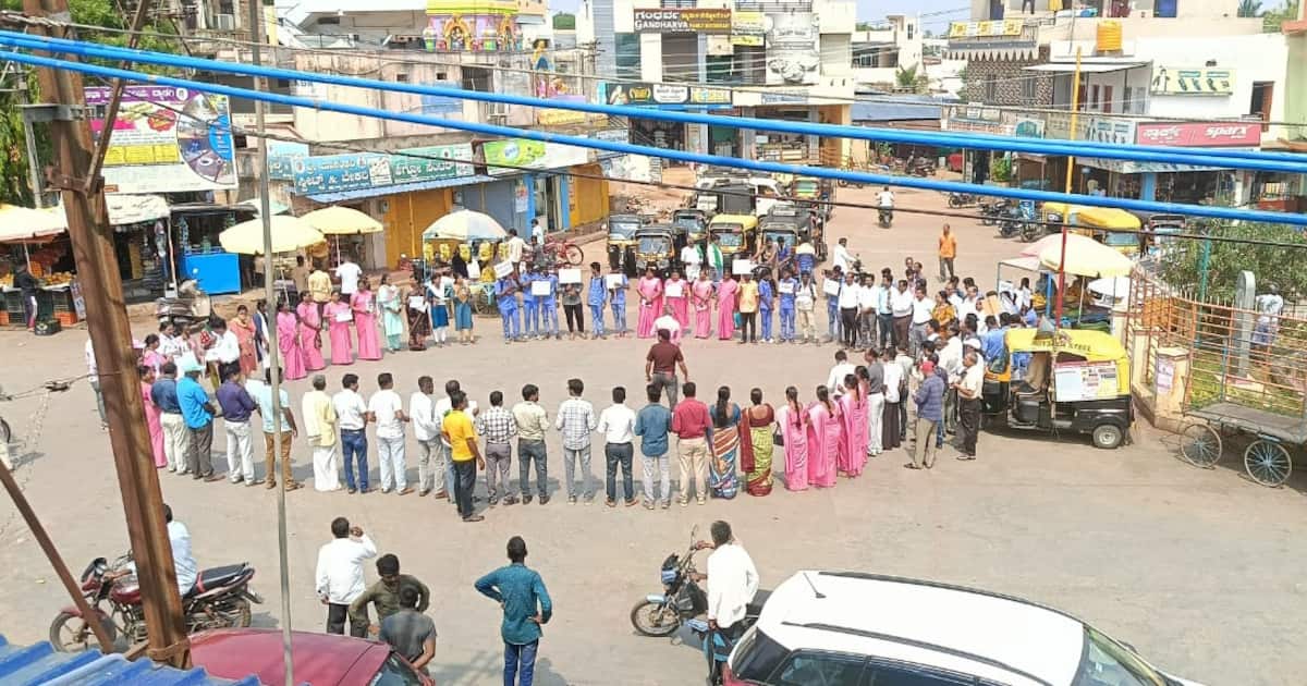 dengue should be controlled by keeping the environment clean