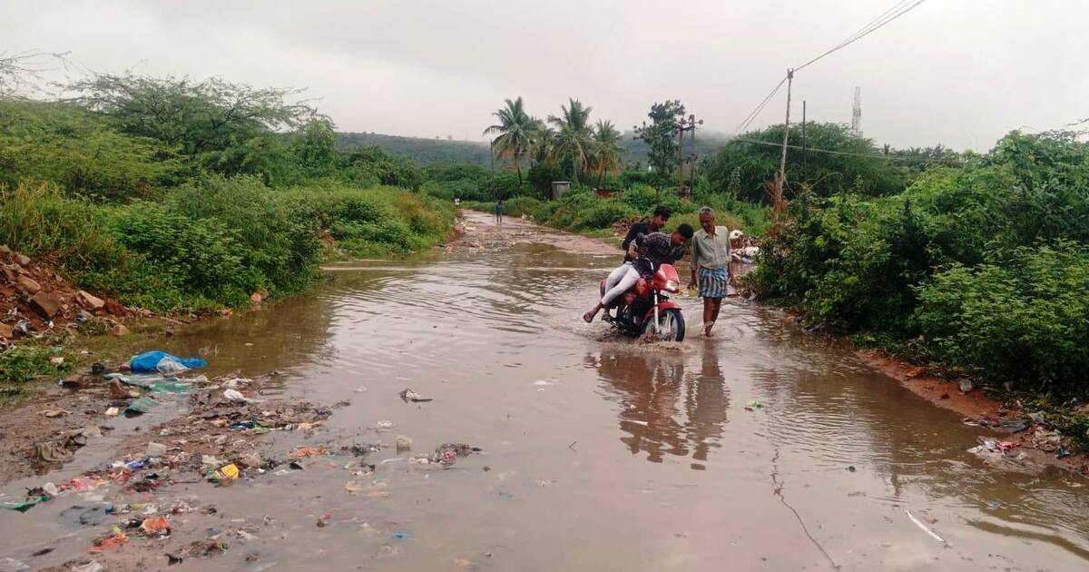 hanumasagar gajendragad road is bumpy