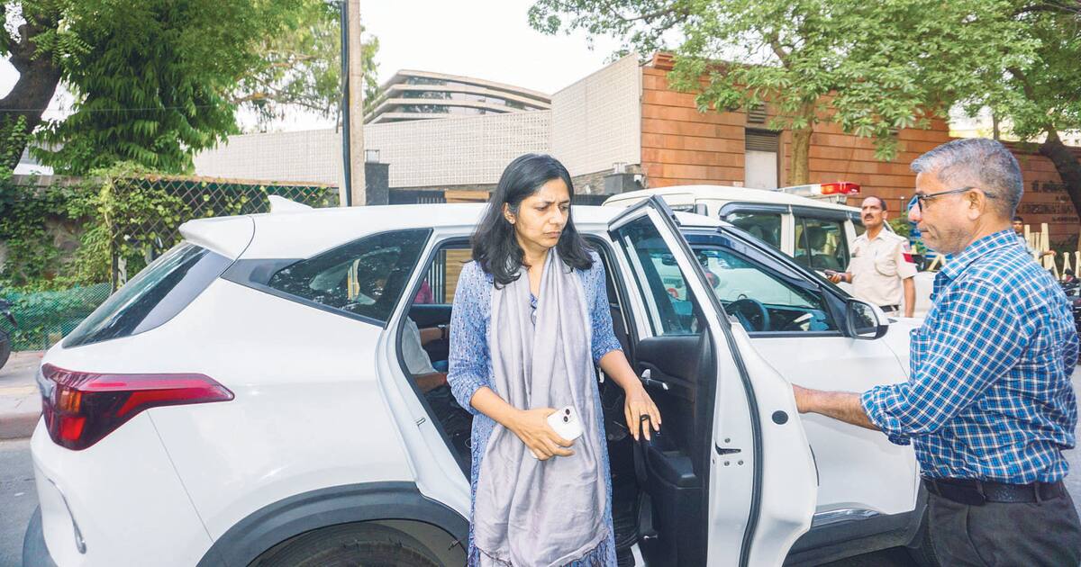 swathi malival case turned opposite for aap