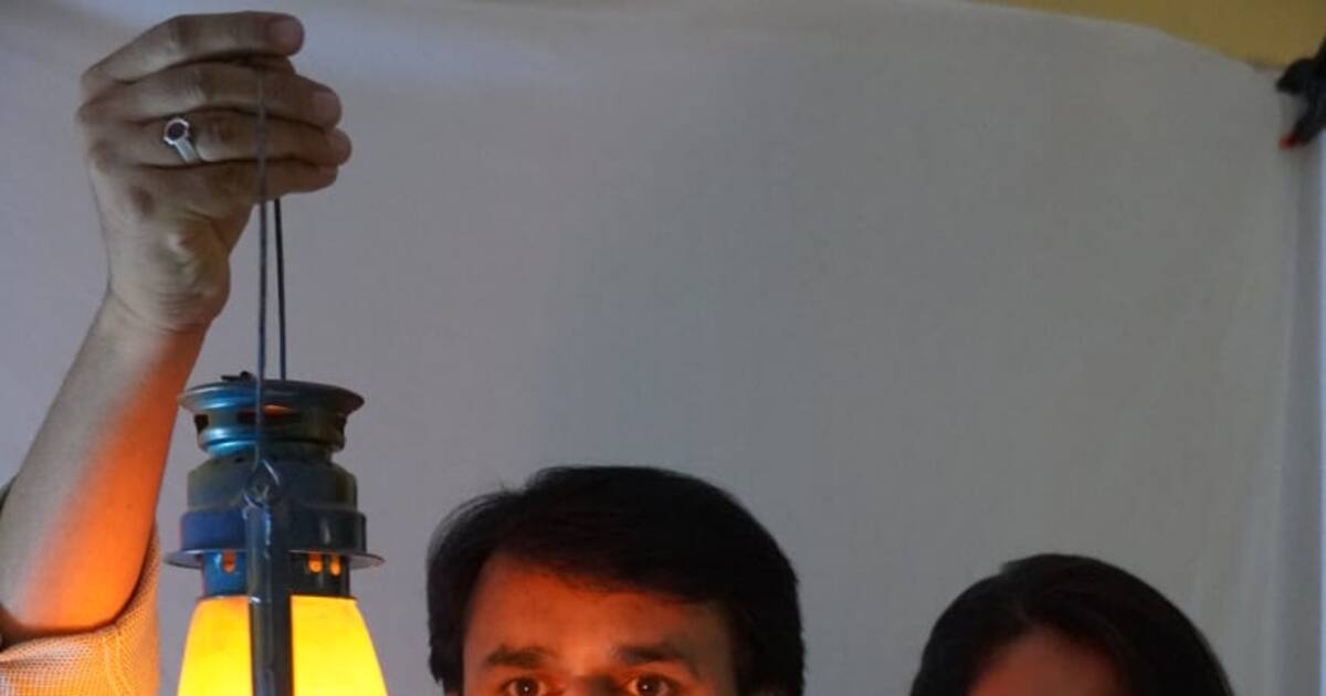 ಮನರಂಜನೆ ಮೂಲಕ ಎಚ್ಚರಿಸುವ ಸಿನಿಮಾ ಕಬಂಧದಲ್ಲಿ ಹೀರೋ ಶ್ರಮಜೀವಿ ಪ್ರಸಾದ್‌ ವಸಿಷ್ಠ ...