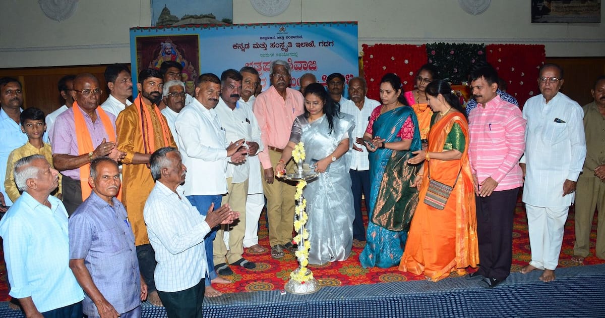 swaraj was established by the incomparably brave shivaji maharaj jamadar