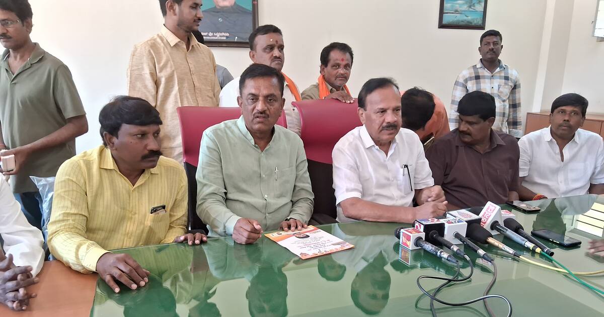 select wise men for the field of teachers