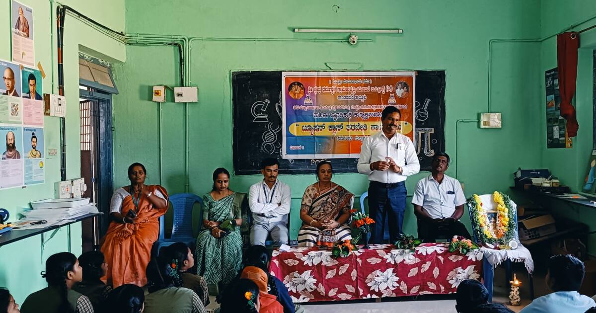 tuition class closing ceremony for essex students