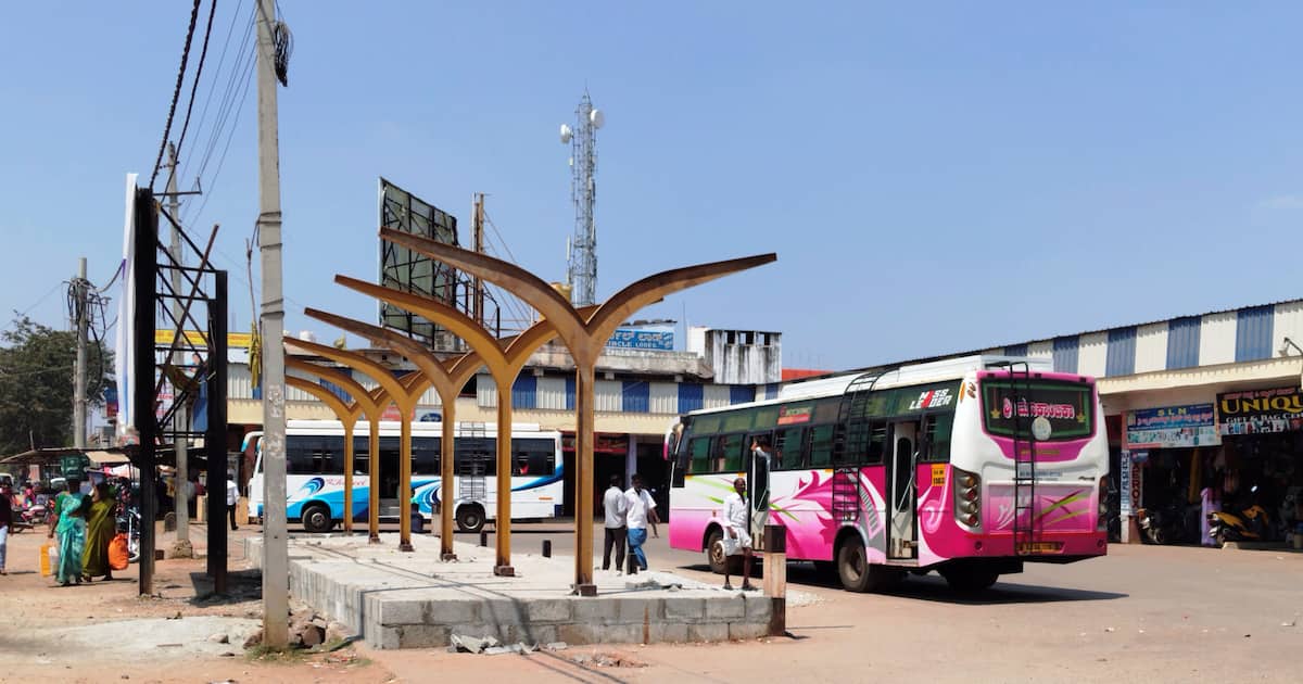 demand to install a roof over the private bus stand soon