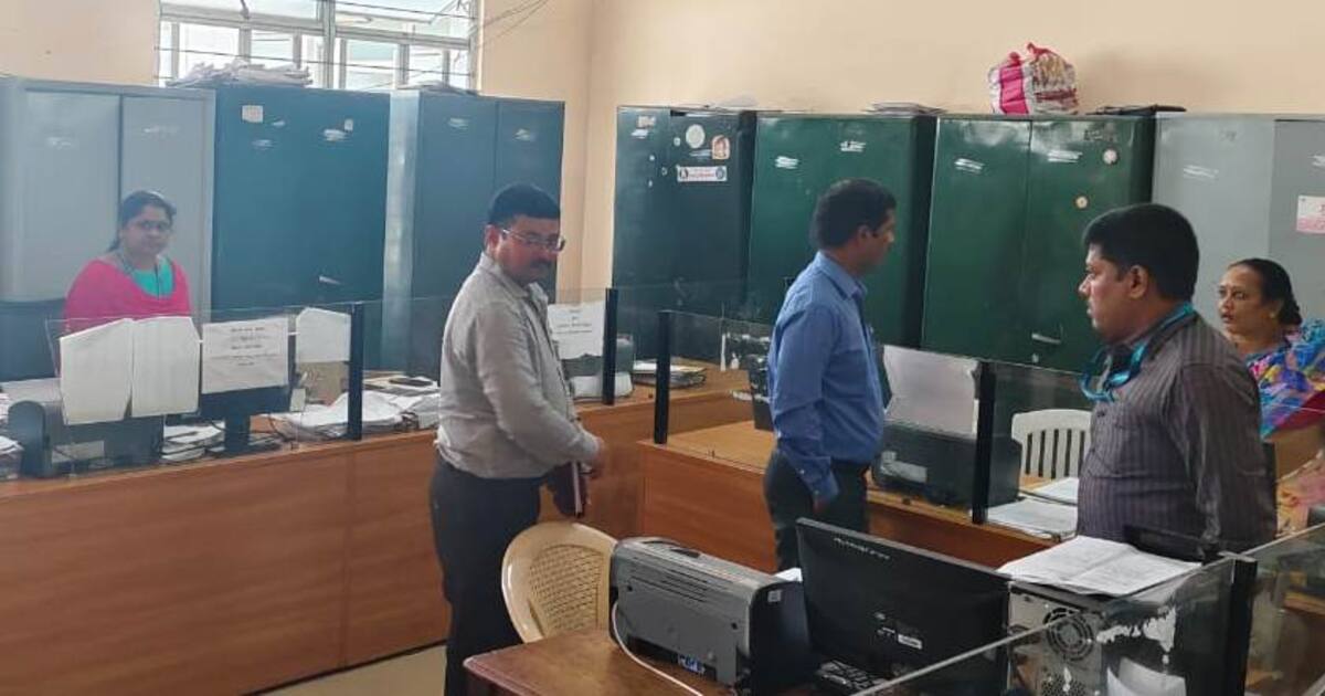 dc visits tehsildar, tamam offices