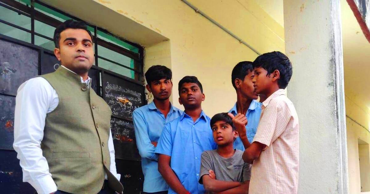 judge dattakumar javalkar visited chincholi hostels