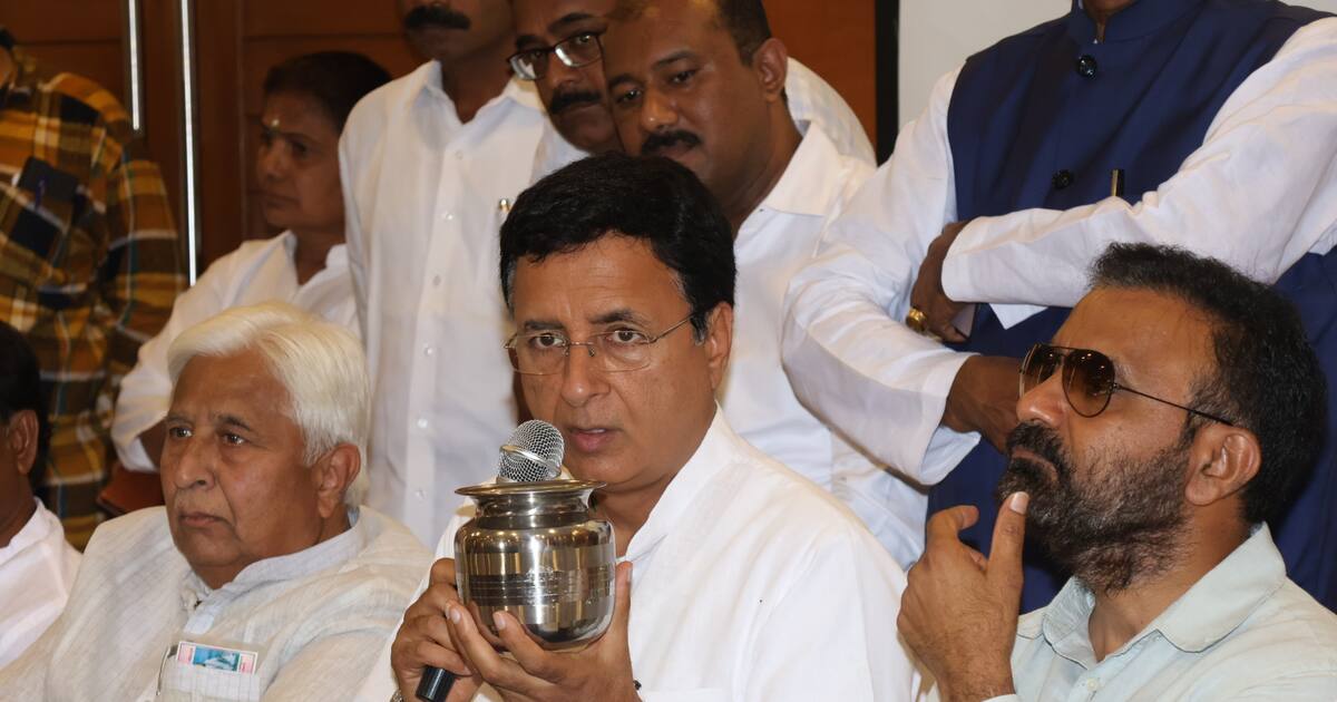 guarantee scheme, bjp chombu is an election issue for congress