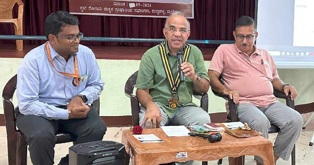 manipal: mobile app usage training for senior citizens
