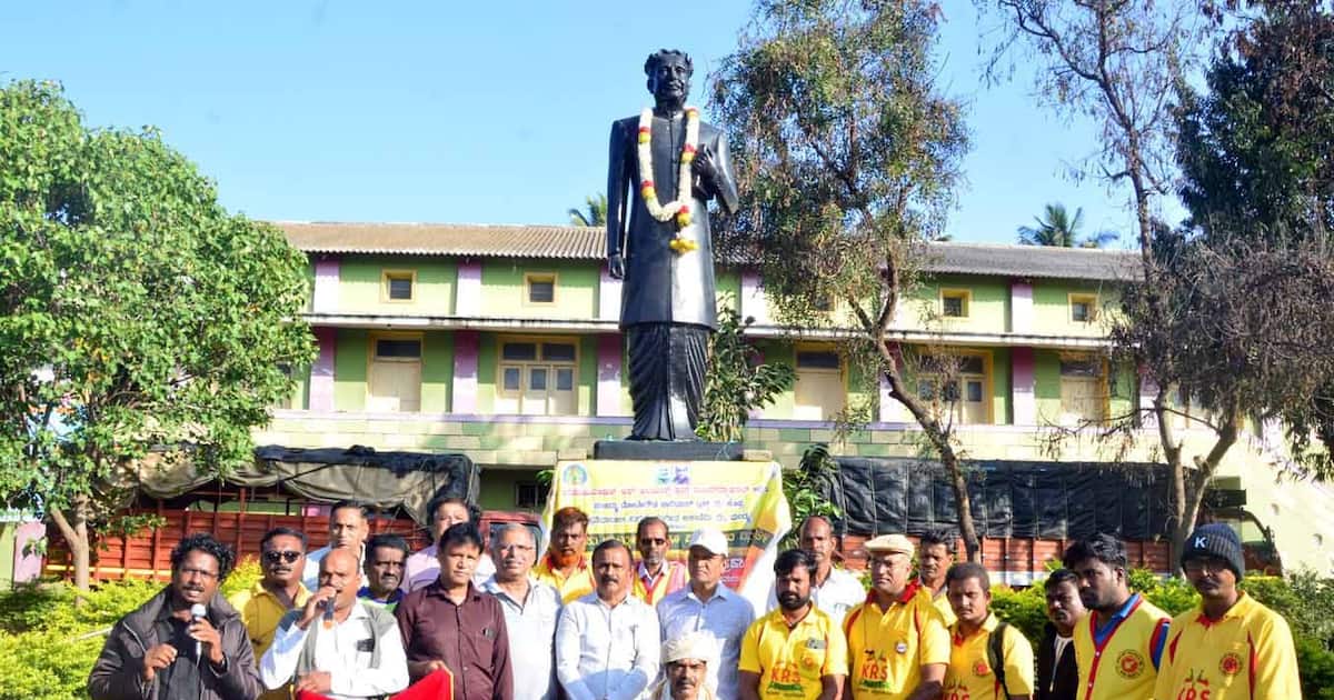 kuvempu is a giant genius of the 20th century who spread the message to ...
